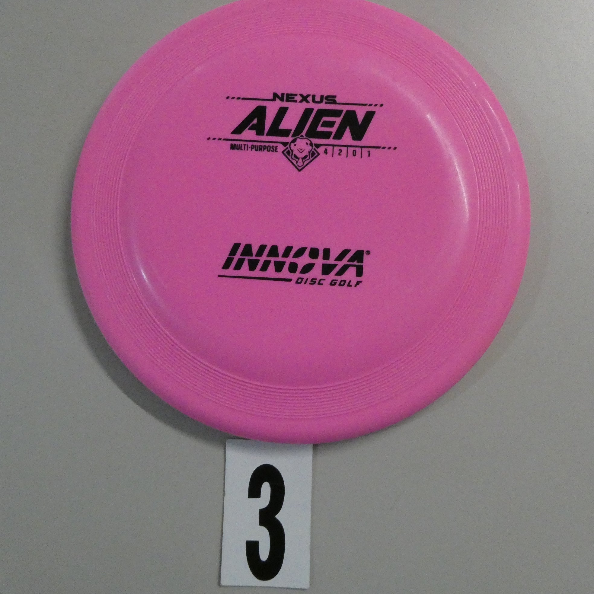 Nexus Alien – The Throw Shop